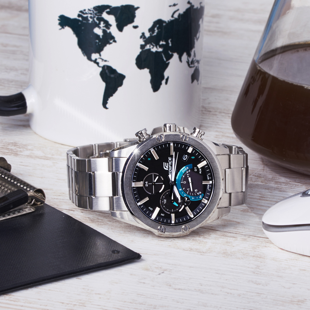 Casio Edifice EQB-1000D-1AER watch - Slim Line Bluetooth