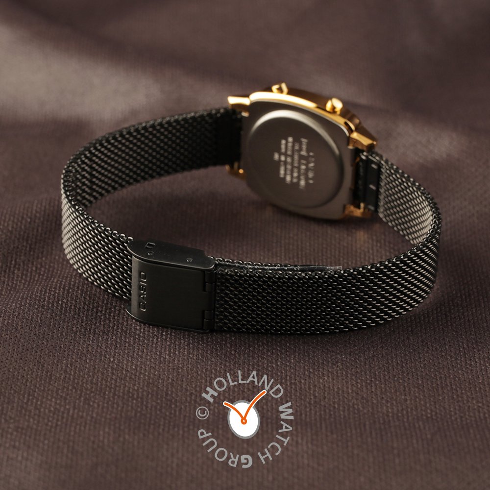 Casio LA670WEMB-1EF watch - Vintage Mini