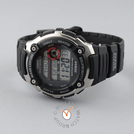 Casio WV-200R-1AEF watch - Wave Ceptor