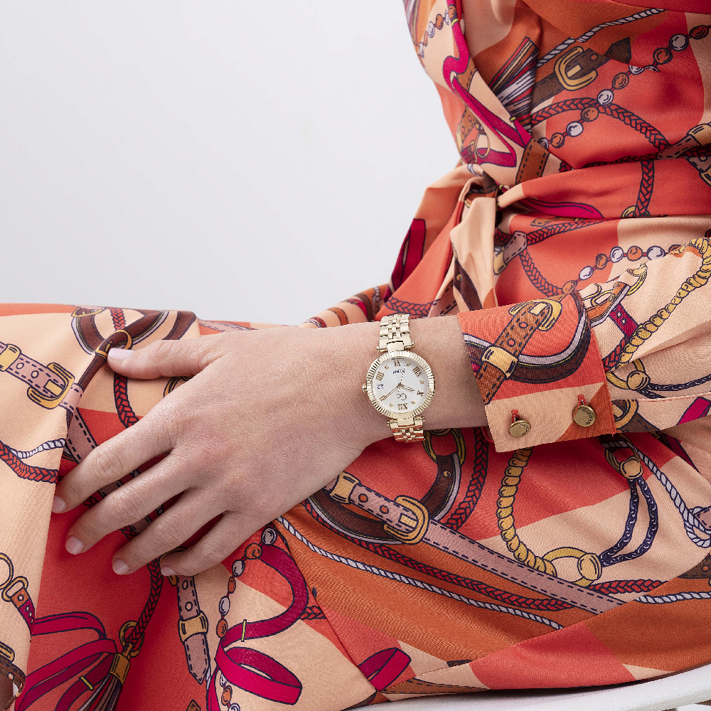 GC Z01004L1MF watch - Flair