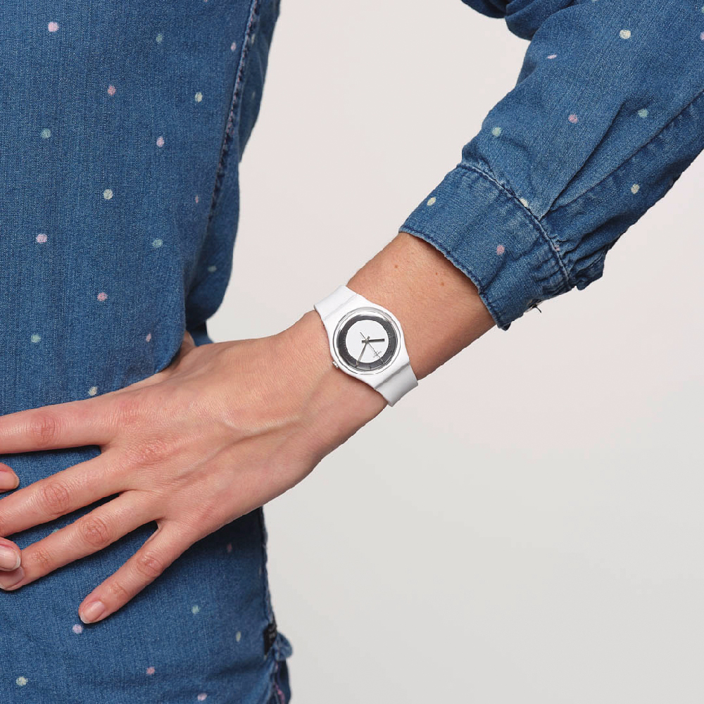 Swatch SO28W104 watch - Weisser than white