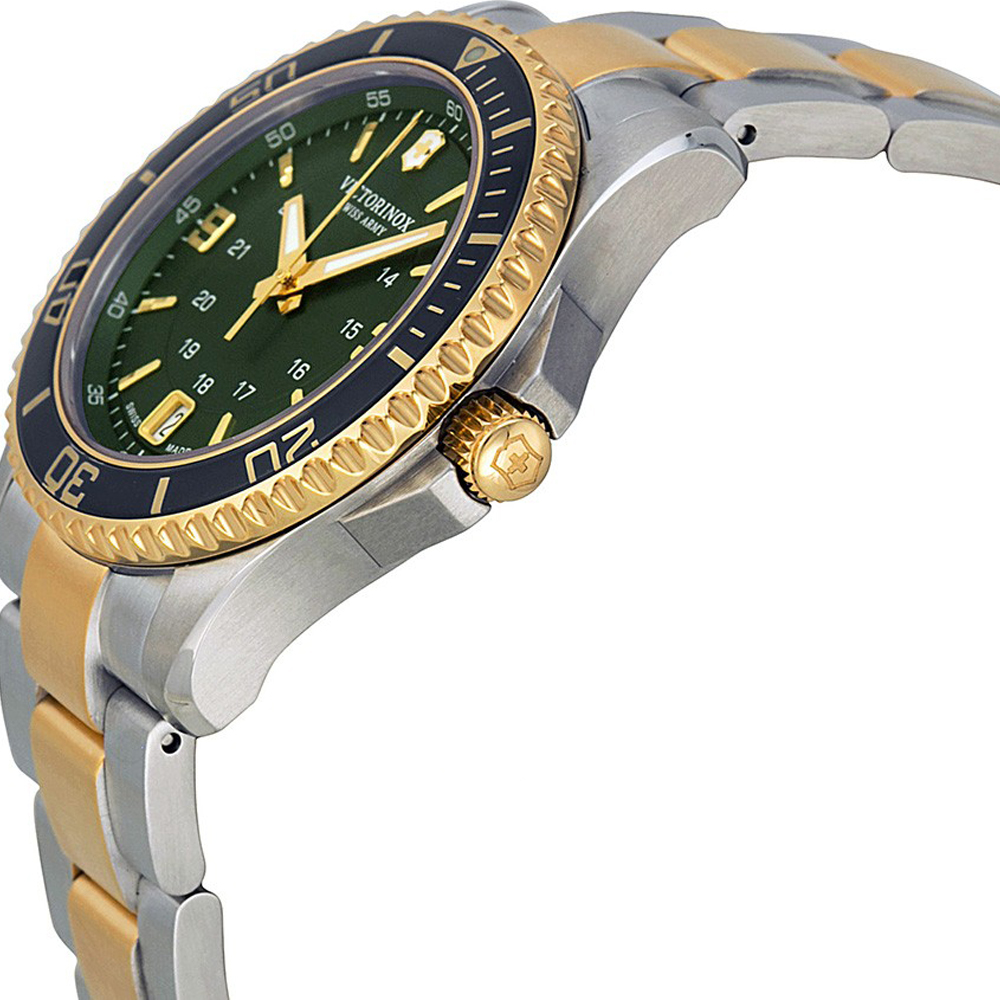 Victorinox Swiss Army 241612 watch - Maverick